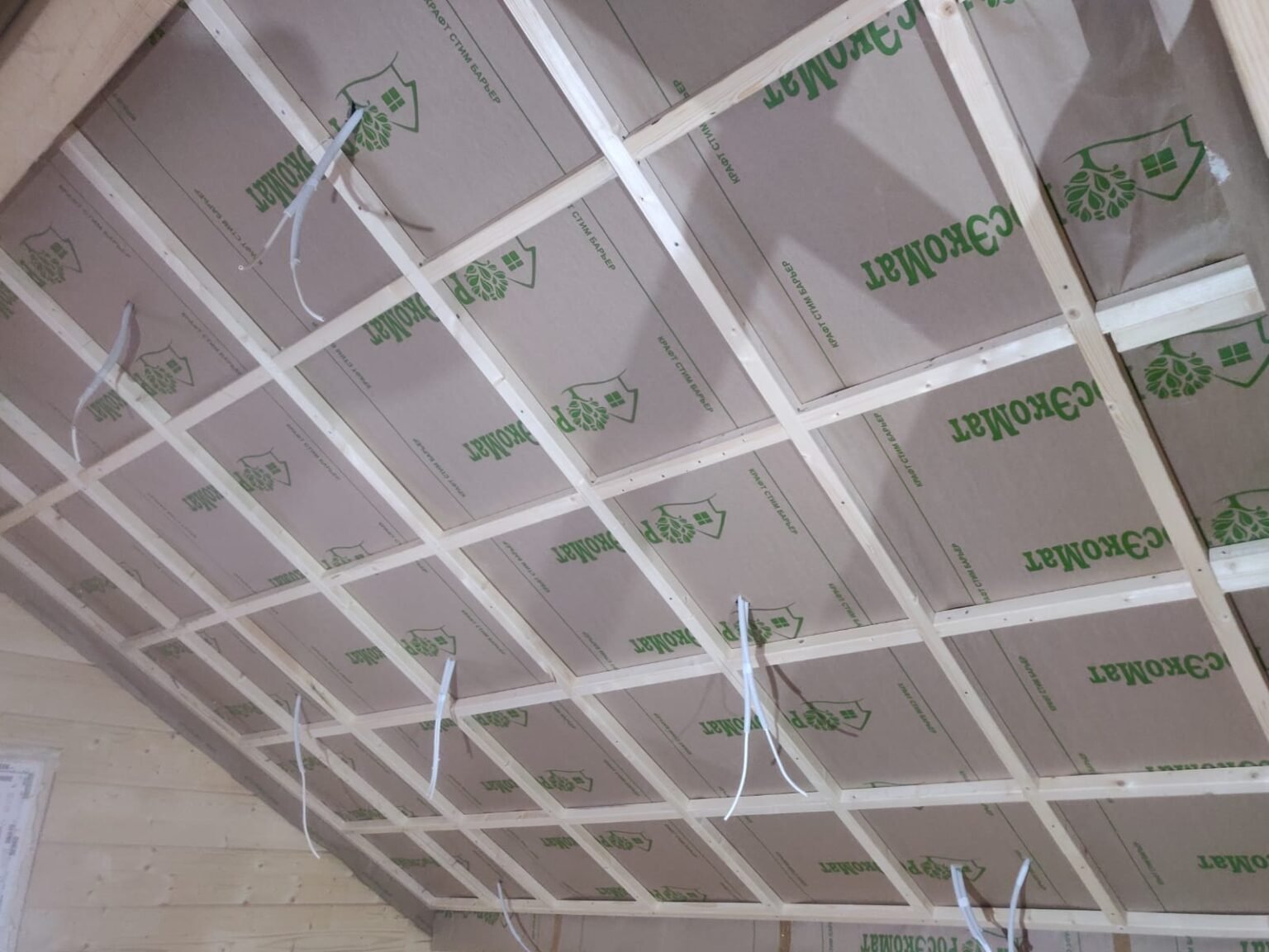 Vapor barrier membrane «RosEcoMat Kraft Steam Barrier VCL» — 50000×1200 ...